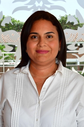 Cristina Moreno's Instagram, Twitter & Facebook on IDCrawl